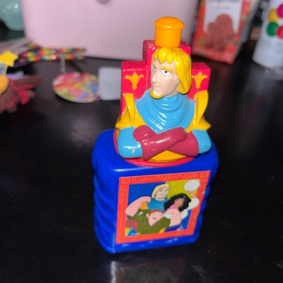 Disney | Accessories | Vintage Disney Hunchback Of Norte Dame Phoebus ...